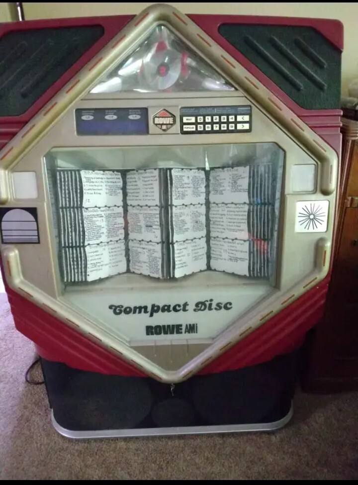 Rowe AMI cd jukebox juke box bar rec man cave music player works great ...