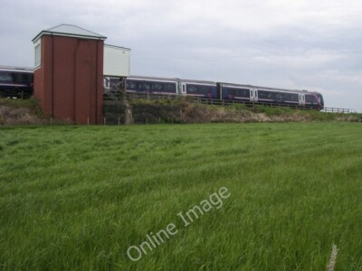 Photo 6x4 Usan Signal Box Montrose Scotrail service passing Usan signal ...