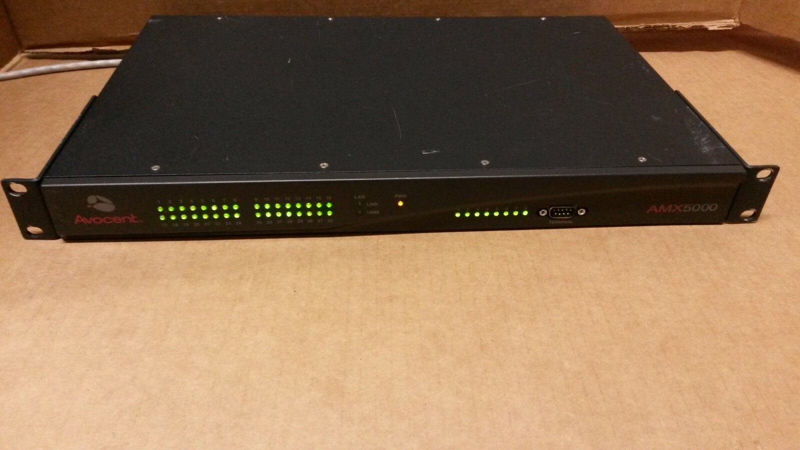 AVOCENT AMX5000 520-272-505 8-USER 32-PORT MATRIX KVM SWITCH w ...