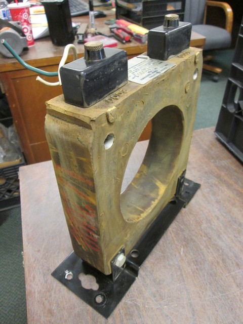 GE Type JAD-0 Current Transformer 750X20G27 1000/2000 5A 10KV BIL 50 ...