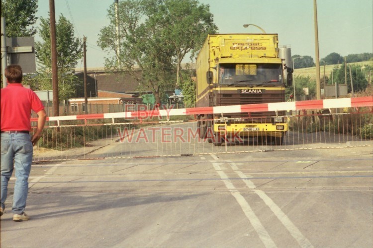 PHOTO BROKEN BARRIER AT COLTHROP LEVEL CROSSING | eBay