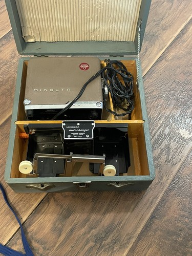 Minolta Mini Slide Projector Kit Chiyoko / Minolta autochanger and ...