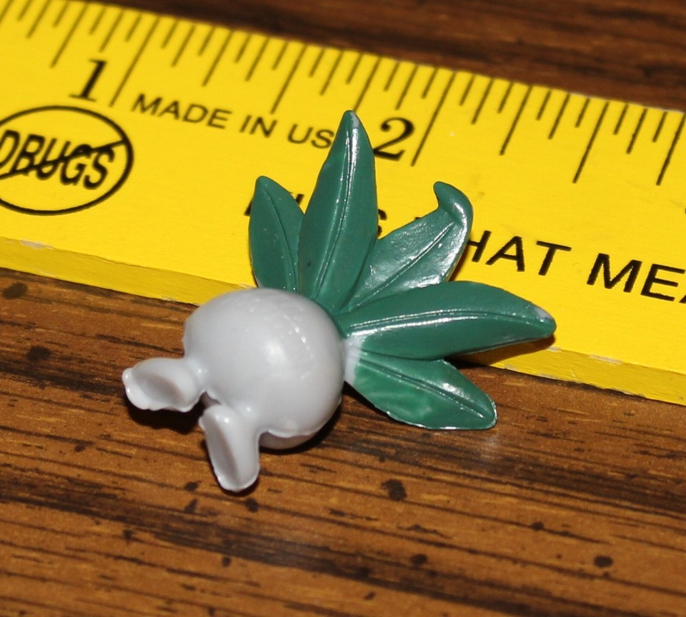 2000s Pokemon Mini Figure RL Oddish Figure RL | eBay