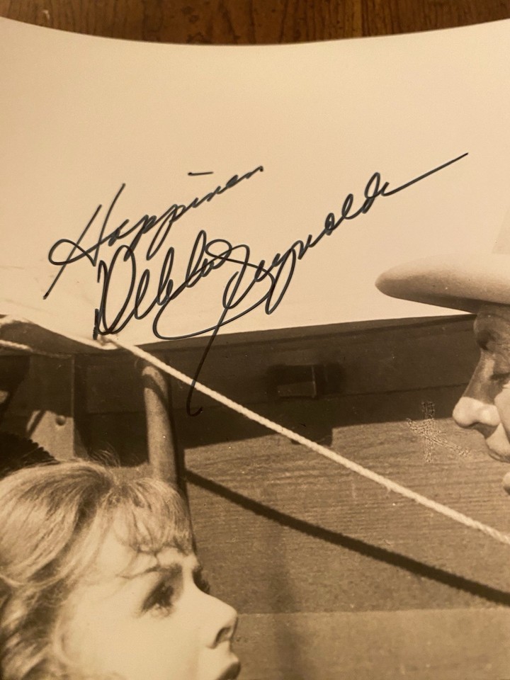 Debbie Reynolds Signed Autographed Photo With COA How The West Was Won ...