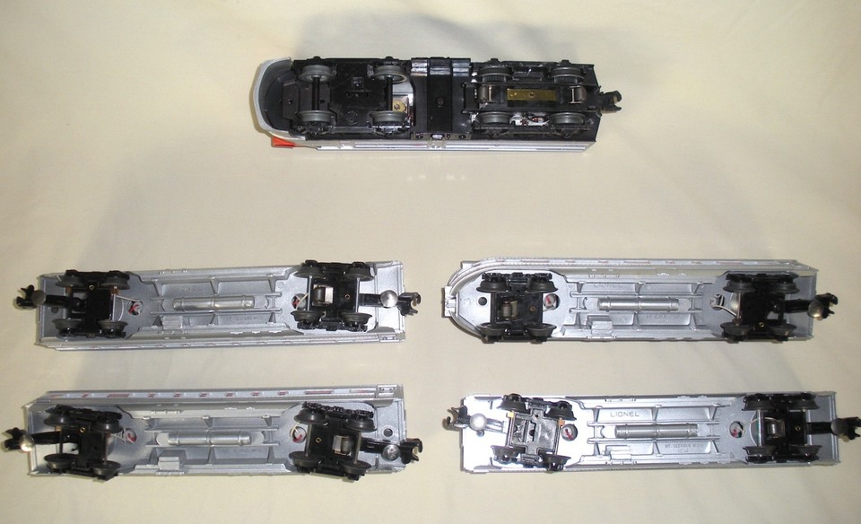 Lionel Amtrak 8664 Diesel Loc O-Gauge 5 Piece Train Set (6403-6406 ...
