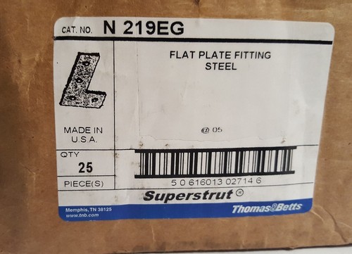 Thomas & Betts Steel Flat Plate Fitting 4 Hole Flat 90° Superstrut ...