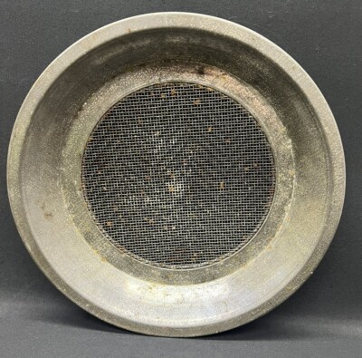 Antique Tin PIE PAN w/ SCREEN Bottom Sifter Bottom 9.5” Great Old ...