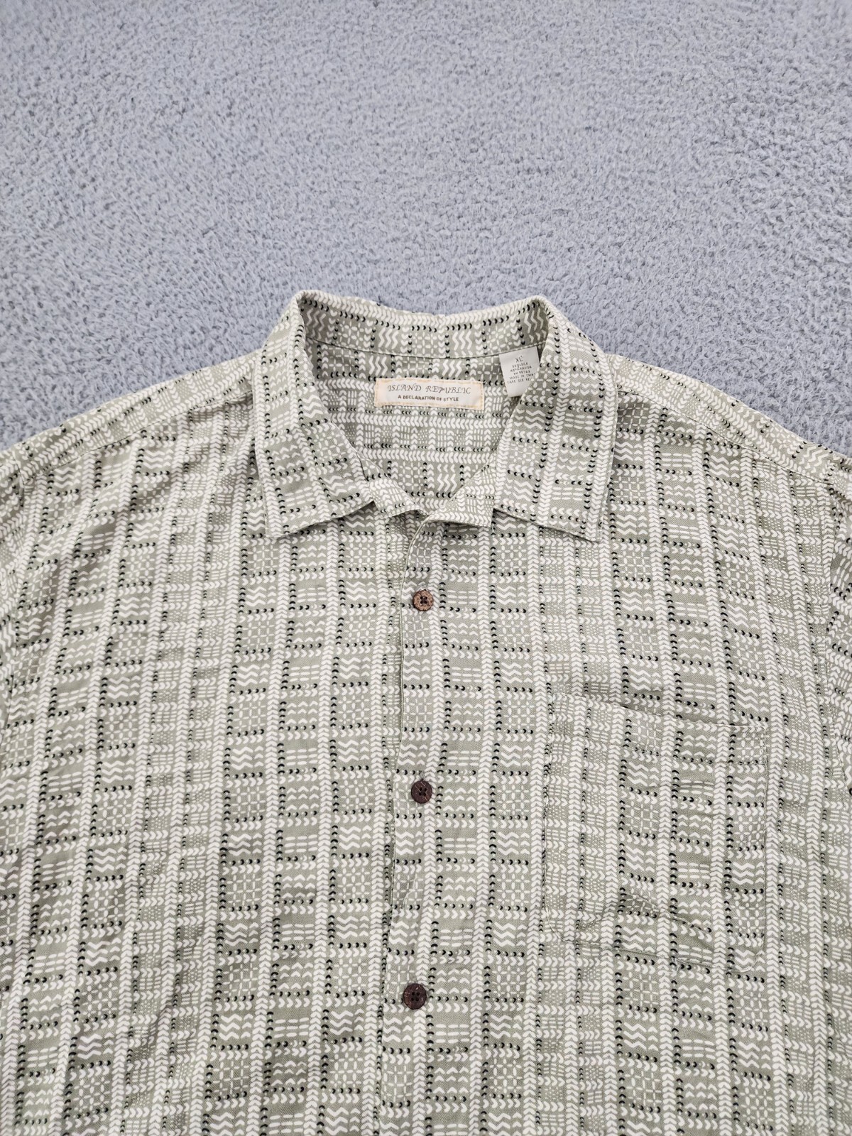 Island Republic Shirt Mens Extra Large Green A Declaration Of Style ...