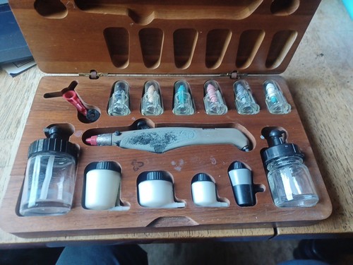 Testors Aztek Professional Airbrush Set A4709 with Wood Case | eBay