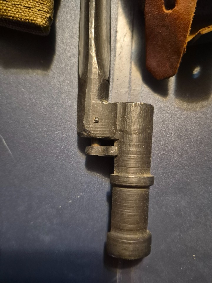 Mosin Nagant M91/30 accessory kit w bayonet,oiler,NAVAL sling and tool ...