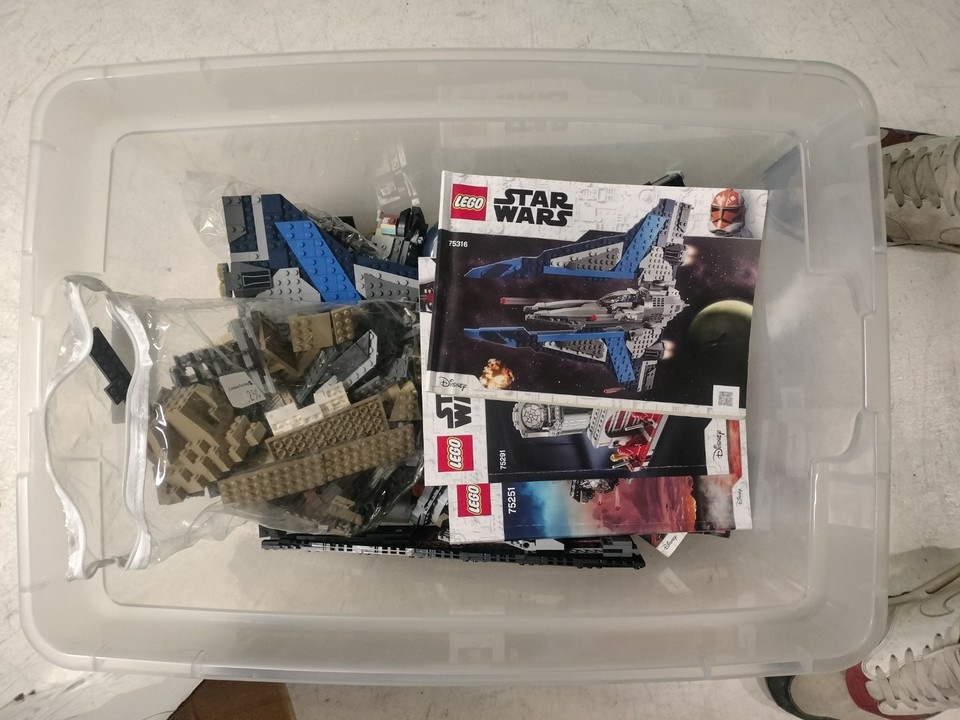 Large Lot Of Multiple Retired Star Wars LEGO Sets Unbuilt Partial Raw ...