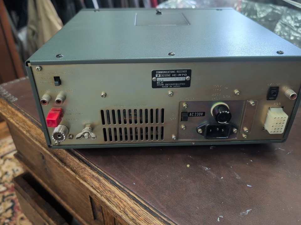 ICOM IC-R70 Communication Receiver with Original Box | eBay UK