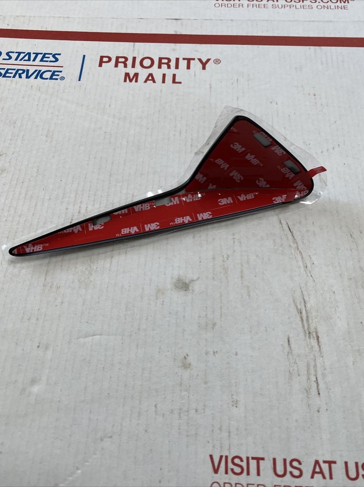 17 -22 Tesla 3 S X Y Fender Camera Turn Signal Right Side Cover 1514878 ...