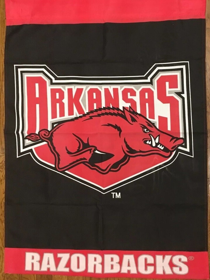 University of Arkansas Razorbacks House Flag 30 X 40" | eBay