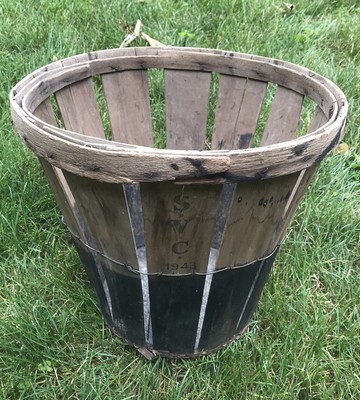 Primitives - Bushel Basket