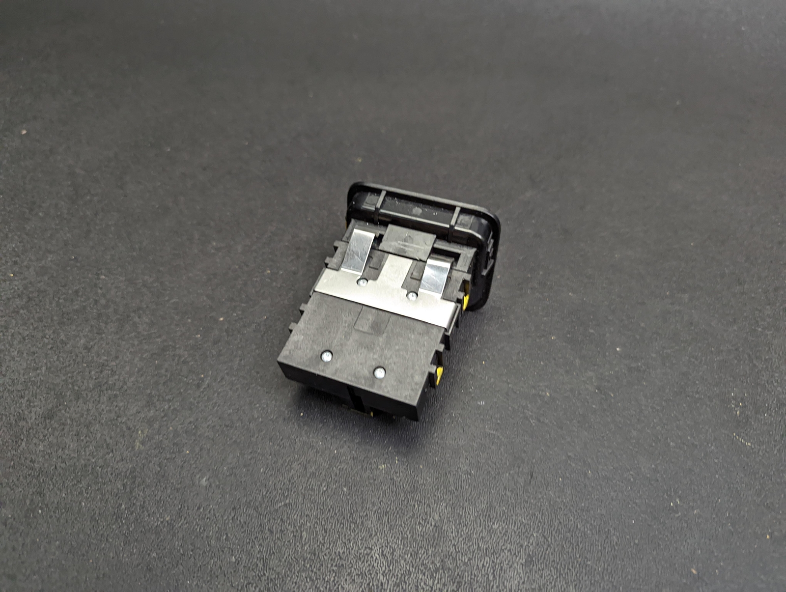 Electronic Parking Brake Switch 2018 Mercedes CLA 250 2469050451 2014 ...