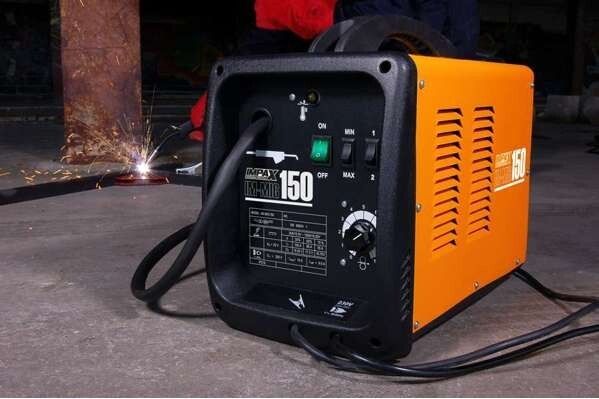 IMPAX Mig Welder, 240v Air Cooled with variable Power Setting IM-MIG ...