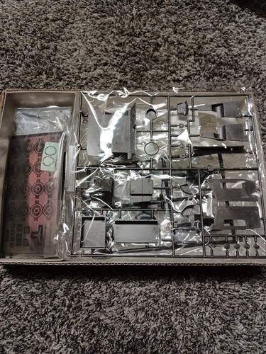 Gunze Sangyo FERRARI 250 GTO 1/24 Model Kit Open Box | eBay