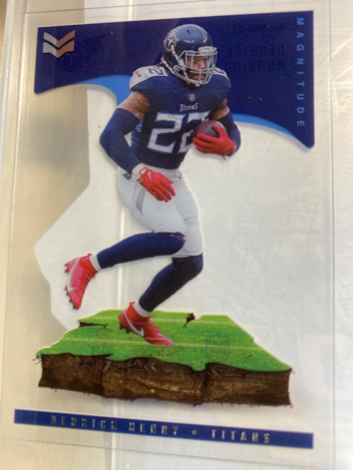 Derrick Henry Magnitude 2021 Chronicles Football #Mag-27 | eBay