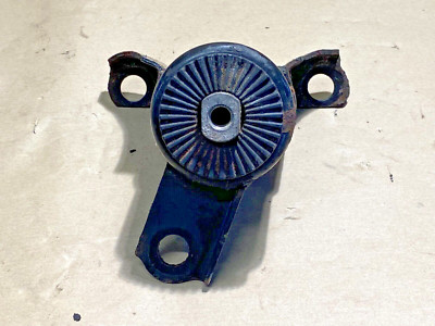 08-13 FORD FIESTA MK7 1.4 ENGINE MOUNT SUPPORT BRACKET FRONT RIGHT ...
