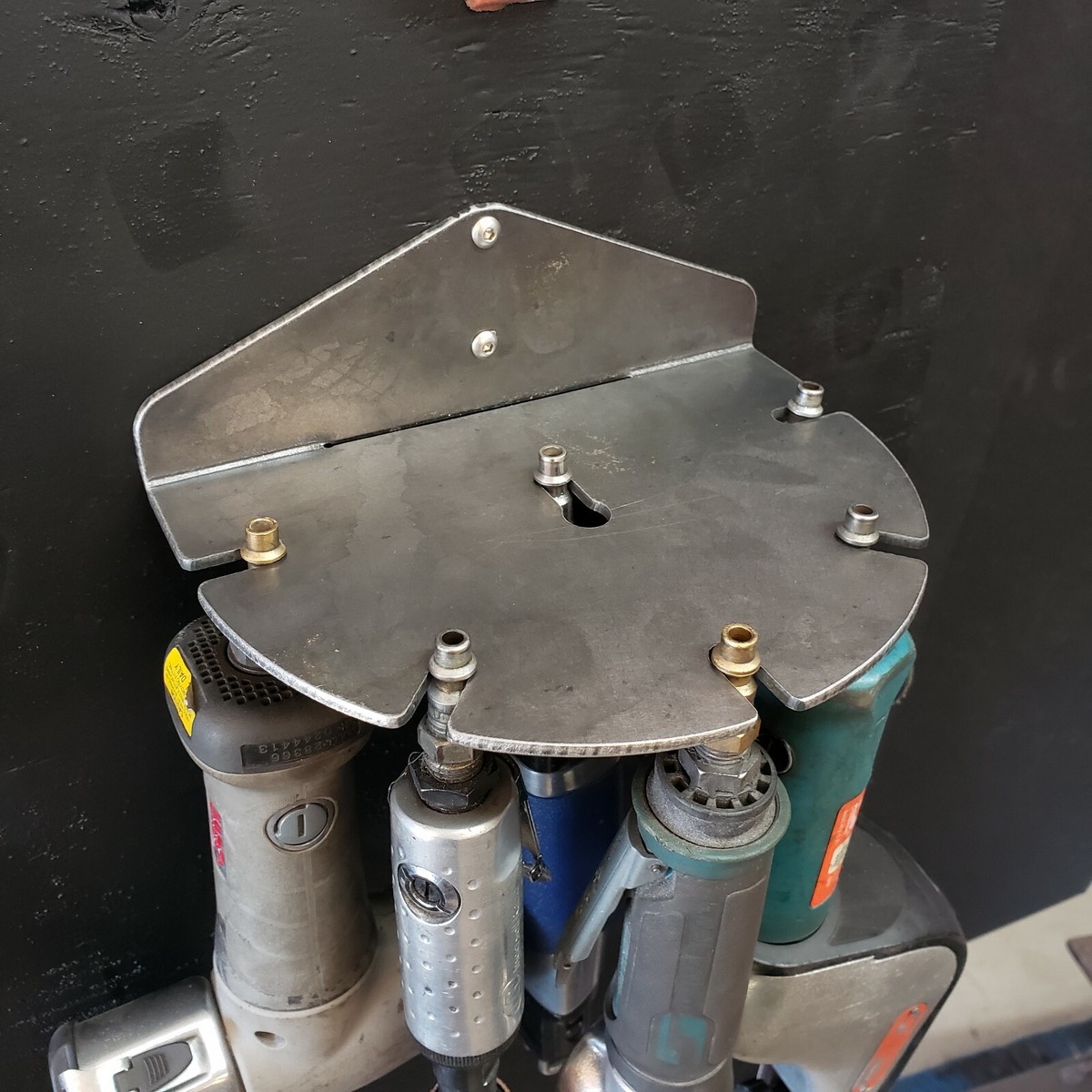 Pneumatic Air Tool Storage Garage