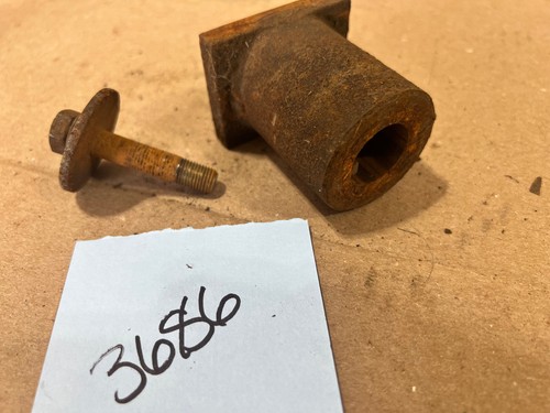 Ariens 09733300 Gravely Adapter Blade Hub (#3686) | eBay