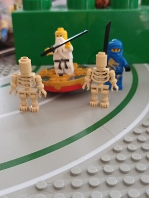 ⭐LEGO Ninjago Skeleton X2 ,Jay And Sensei Mint Retired | eBay