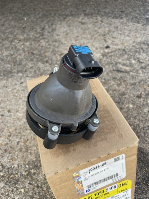 GM OEM Foglight Fog Driving Light 10335108 for sale online | eBay