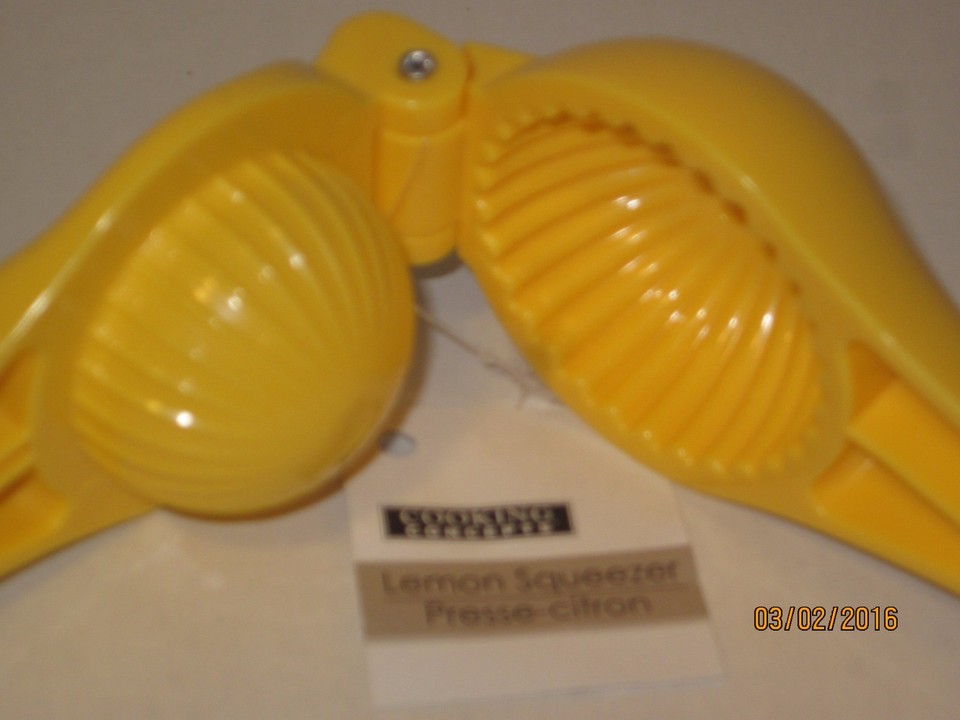 Lemon Squeezer - Limes, Homemade Lemonade, Fresh Pressed Juice Kitchen ...