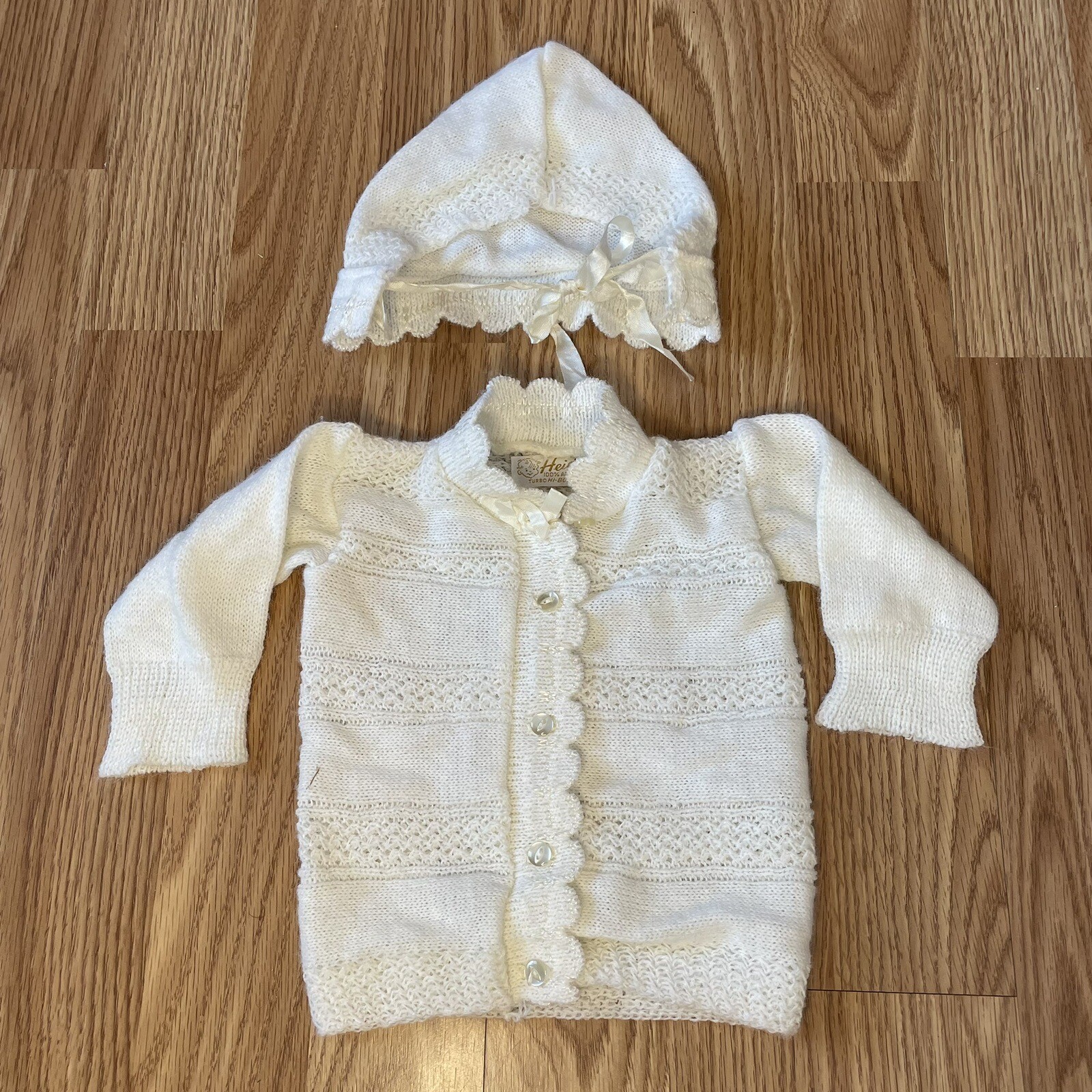VTG MCM HEIDI CREAM KNITTED SCALLOP EDGE SWEATER AND … - Gem