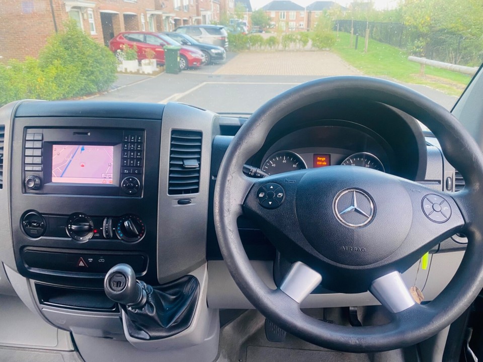 MERCEDES SPRINTER 2016 316 BLUETEC MWB HIGH ROOF LUTON LOW LOADER VAN ...