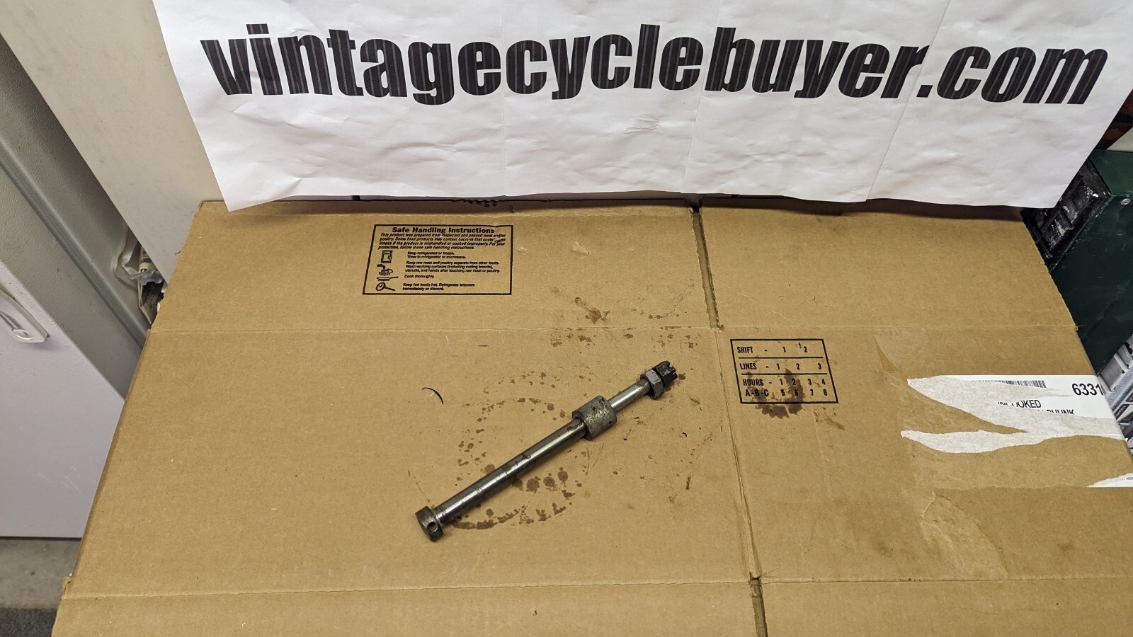 SUZUKI T125 Stinger Nice Original Rear Axle With Hardware factory | eBay