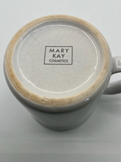 MARY KAY Three Pastel Hearts w/Heart Handle Coffee Mug Cup Purple Pink ...