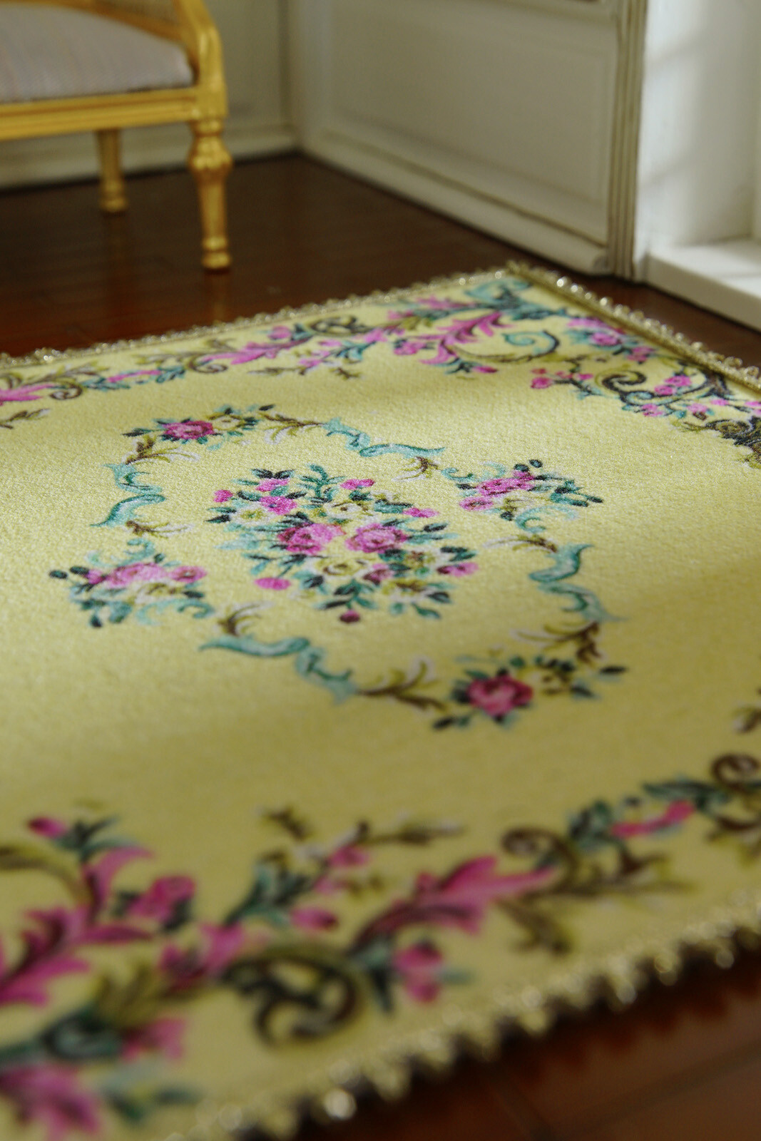 1/12 Scale Beautiful Elegant Yellow French Colorful Swirls Miniature ...