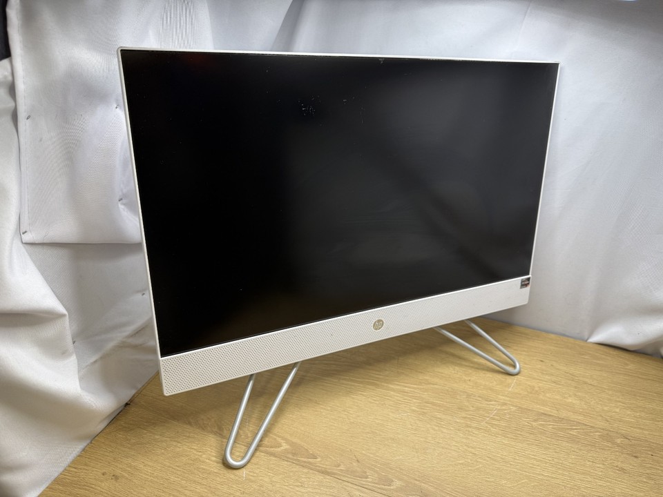 HP All-in-One PC 24-inch Desktop AMD Ryzen 5 5625U 8GB RAM 512GB SSD ...