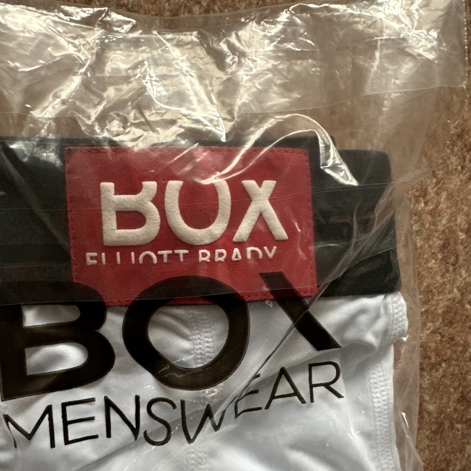 BOX MENSWEAR BOXX ELLIOTT MID RISE BOXER TRUNKS in white SILKY FEEL ...