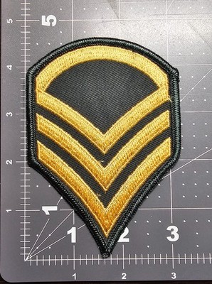 U.S. Army Staff Sergeant Rank Patch – SSG E-6 Green & Gold Chevron ...