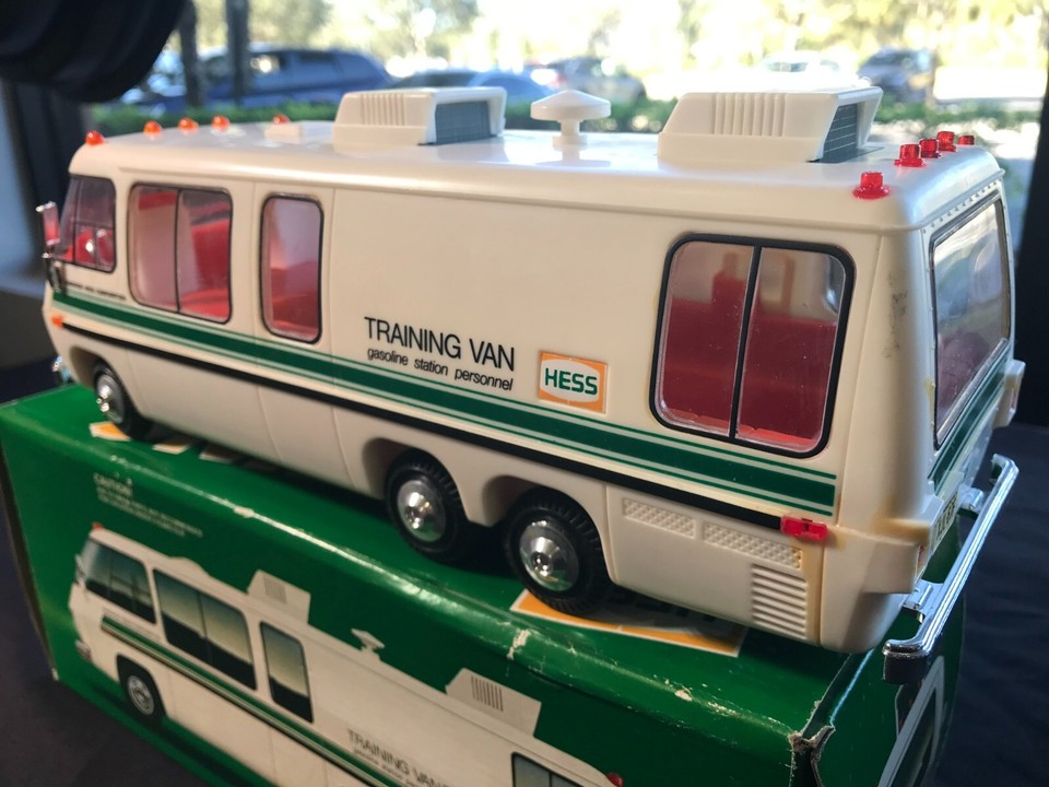 1978/1980 Hess Training Van Original Box Super nice Lights Work 100% ...