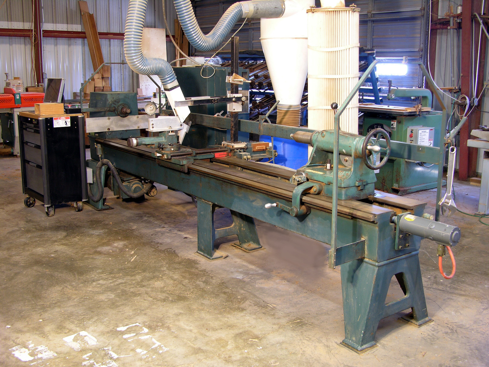 Oliver CNC Wood Lathe with 3 servo controled axis and up to 120 ...