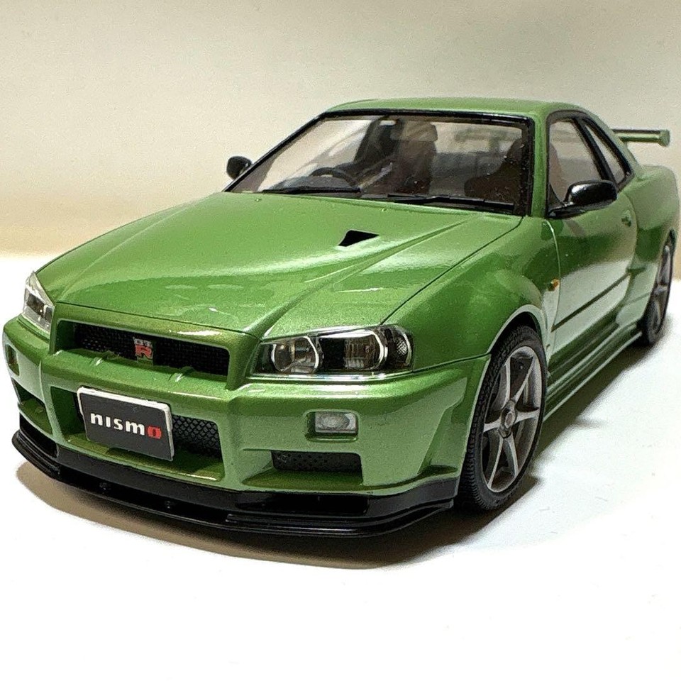Tamiya 1/24 R34 Skyline GT-R V.Spec2 Nur Plastic Model Kit Painted | eBay