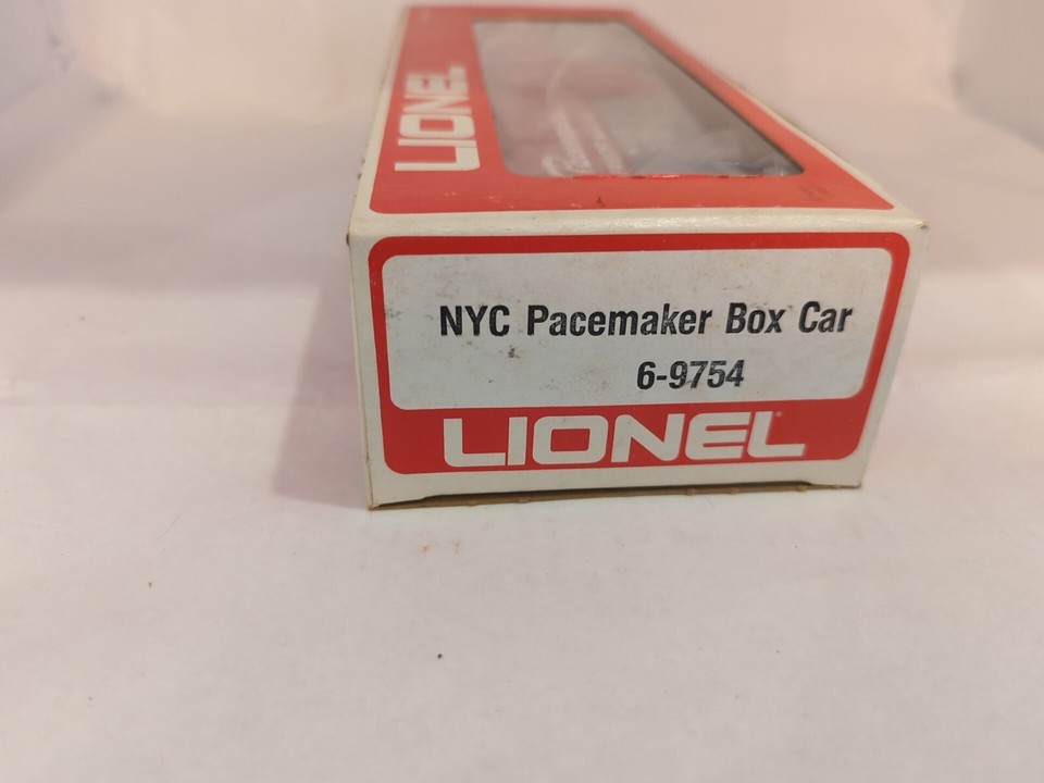 Vintage Lionel New York Central Pacemaker Box Car #6-9754 Brand New | eBay