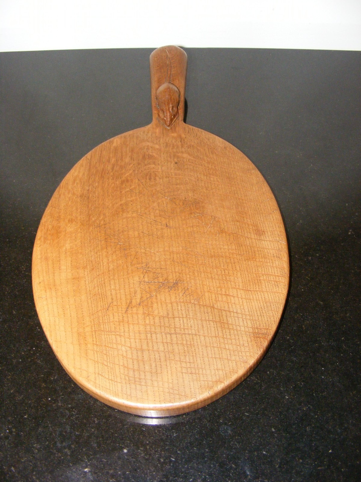 GENUINE ROBERT MOUSEMAN THOMPSON OAK HAND CARVED CHEESE BOARD ( PADDLE ...
