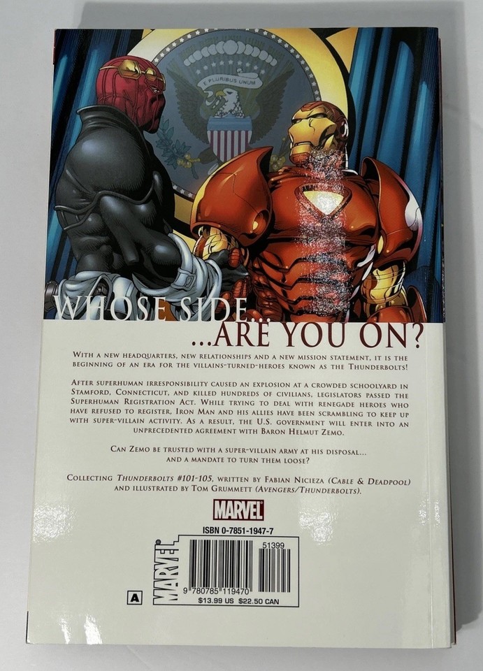 Civil War - A Marvel Comics Event Paperback Comic Book Mark Millar Lot ...