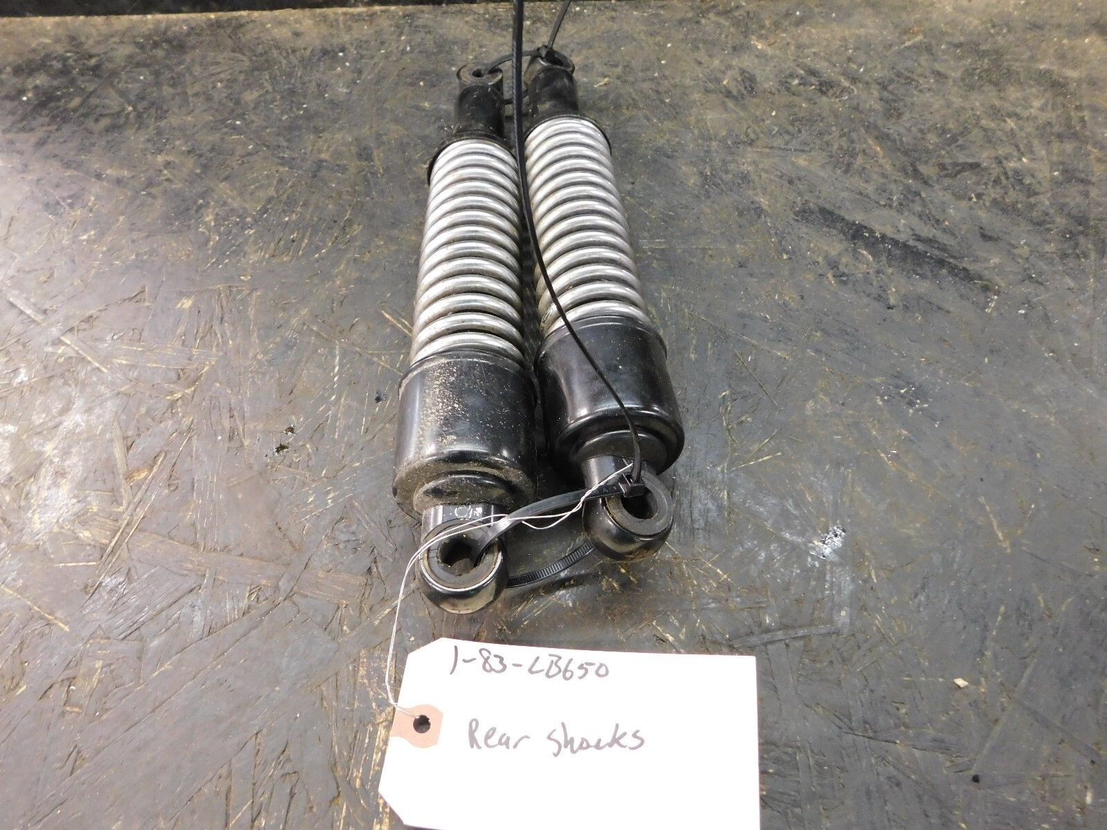 1983 Honda CB650 Nighthawk Rear Shocks 52400-ME5-671 | eBay