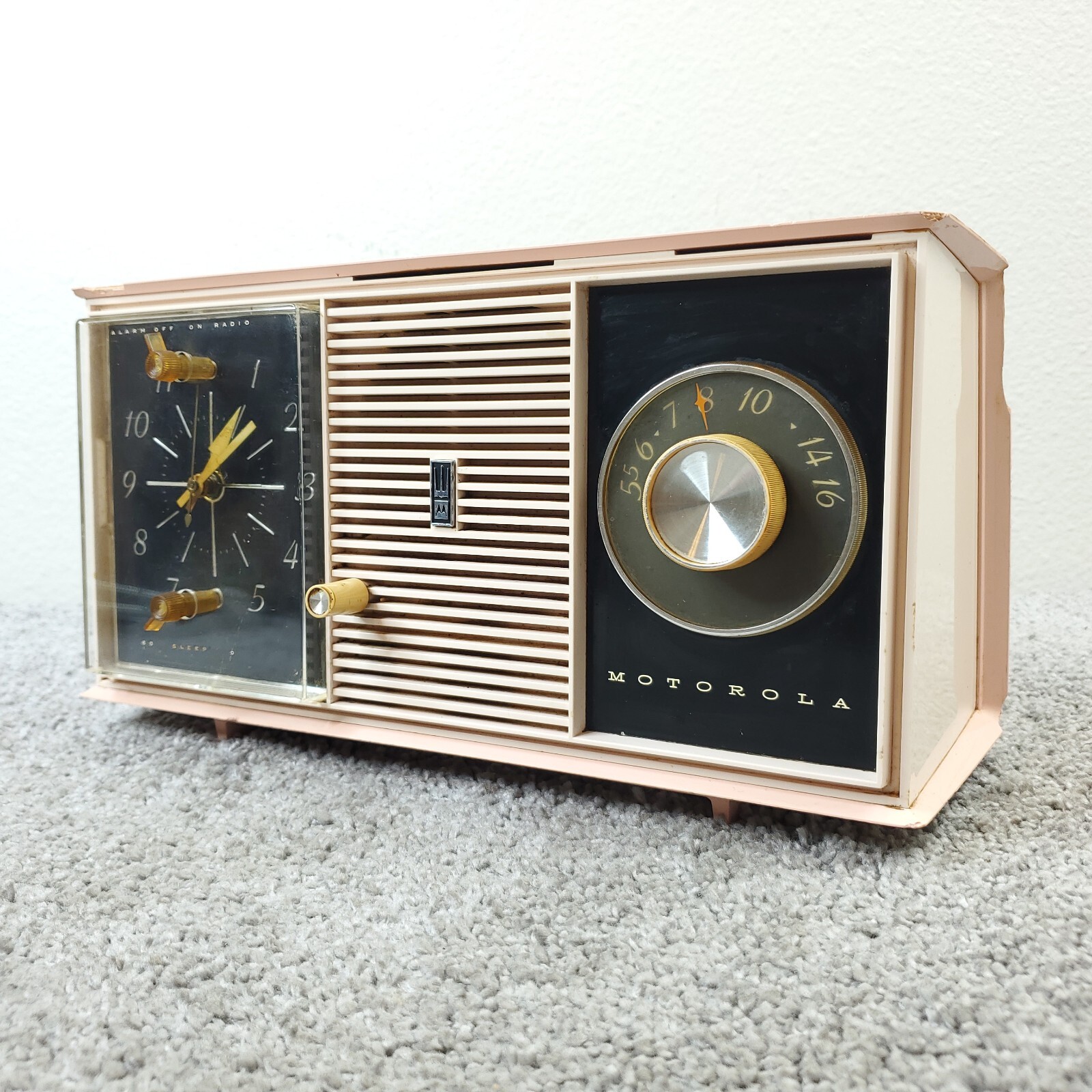 Motorola C24-P Tube Radio Clock AM Pink Vintage MCM Mid Century Modern ...
