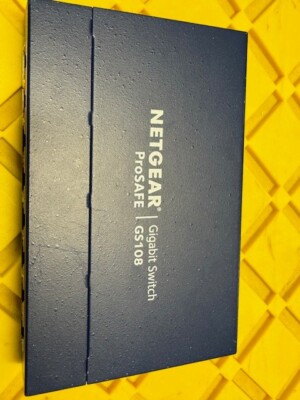 NETGEAR GS108 ProSafe (GS108v4) 8-Port Gigabit Ethernet Switch ...