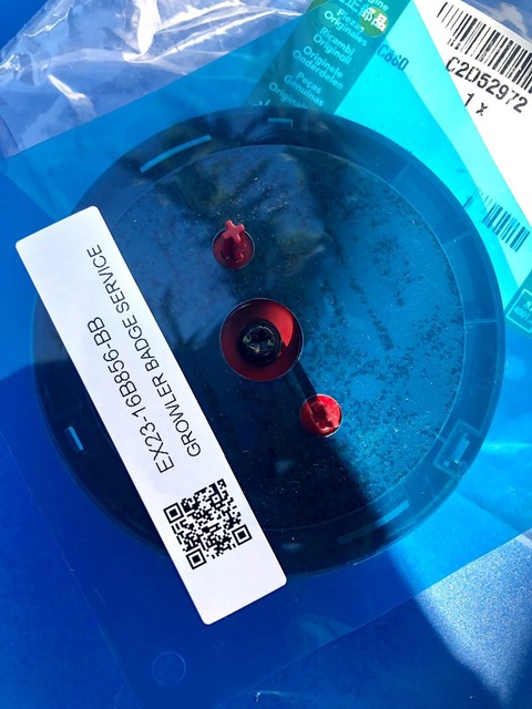 Jaguar OEM 14-16 XF Grille Grill-emblem Badge Nameplate C2D45429 for ...