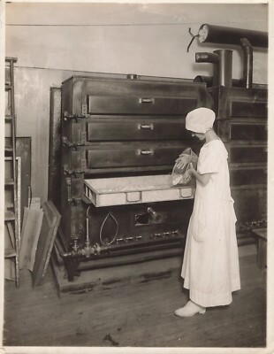 Canning Club 1910s Press Photo Pretty Lady Industrial Kitchen ...