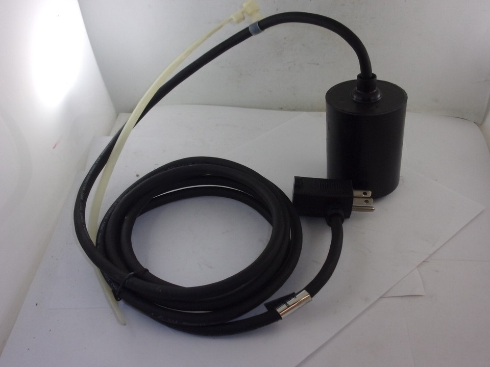 NEW CSH 012M1A-20 Tethered Mechanical Float Switch N.O. 15 A 125VAC 1/2 ...