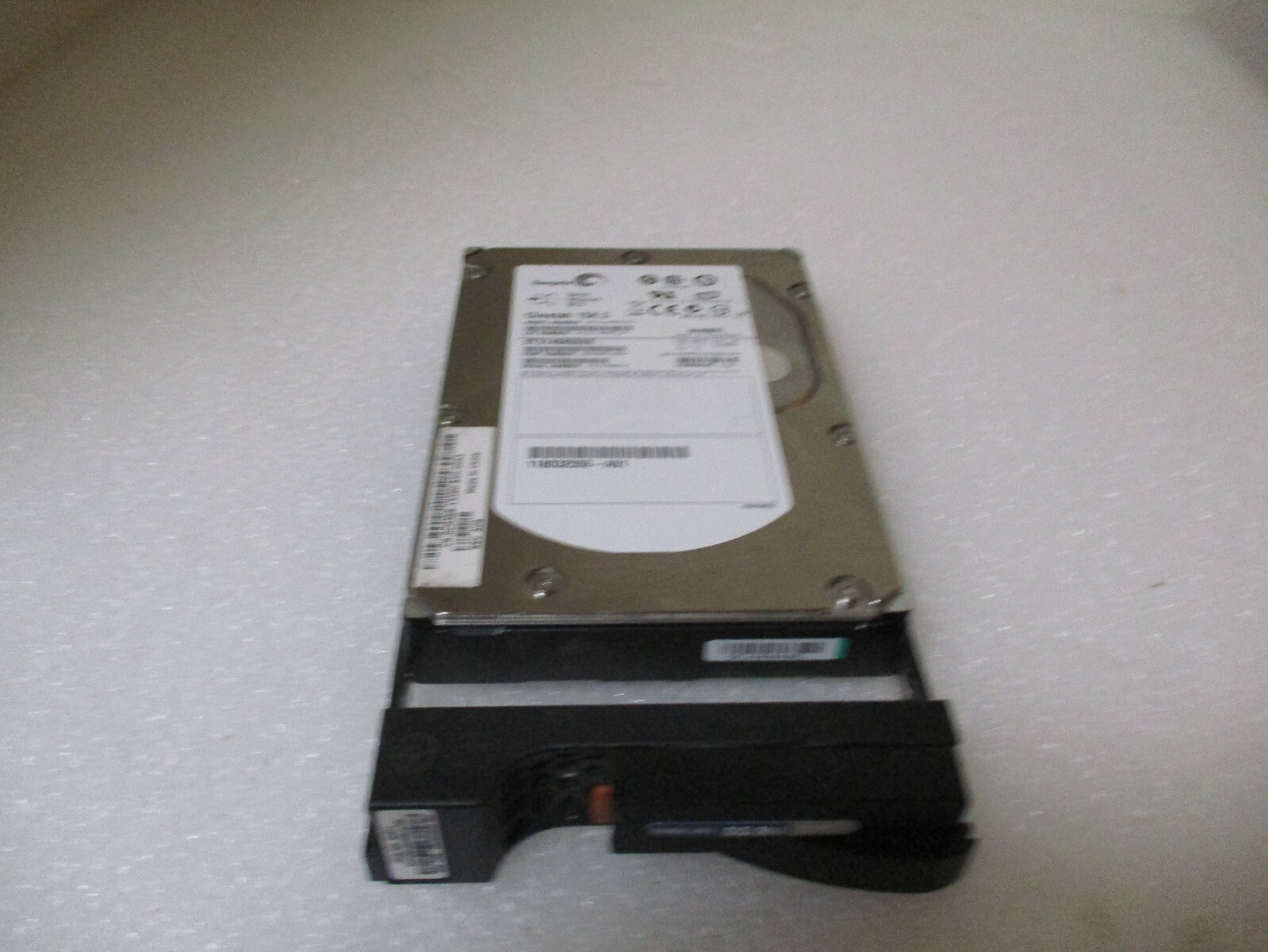 EMC AX4-5 146GB 15K SAS Hard Drive 005048785 AX-SS15-146 AX4-5F AX4-5i ...
